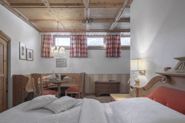 Our rooms | Hotel La Perla